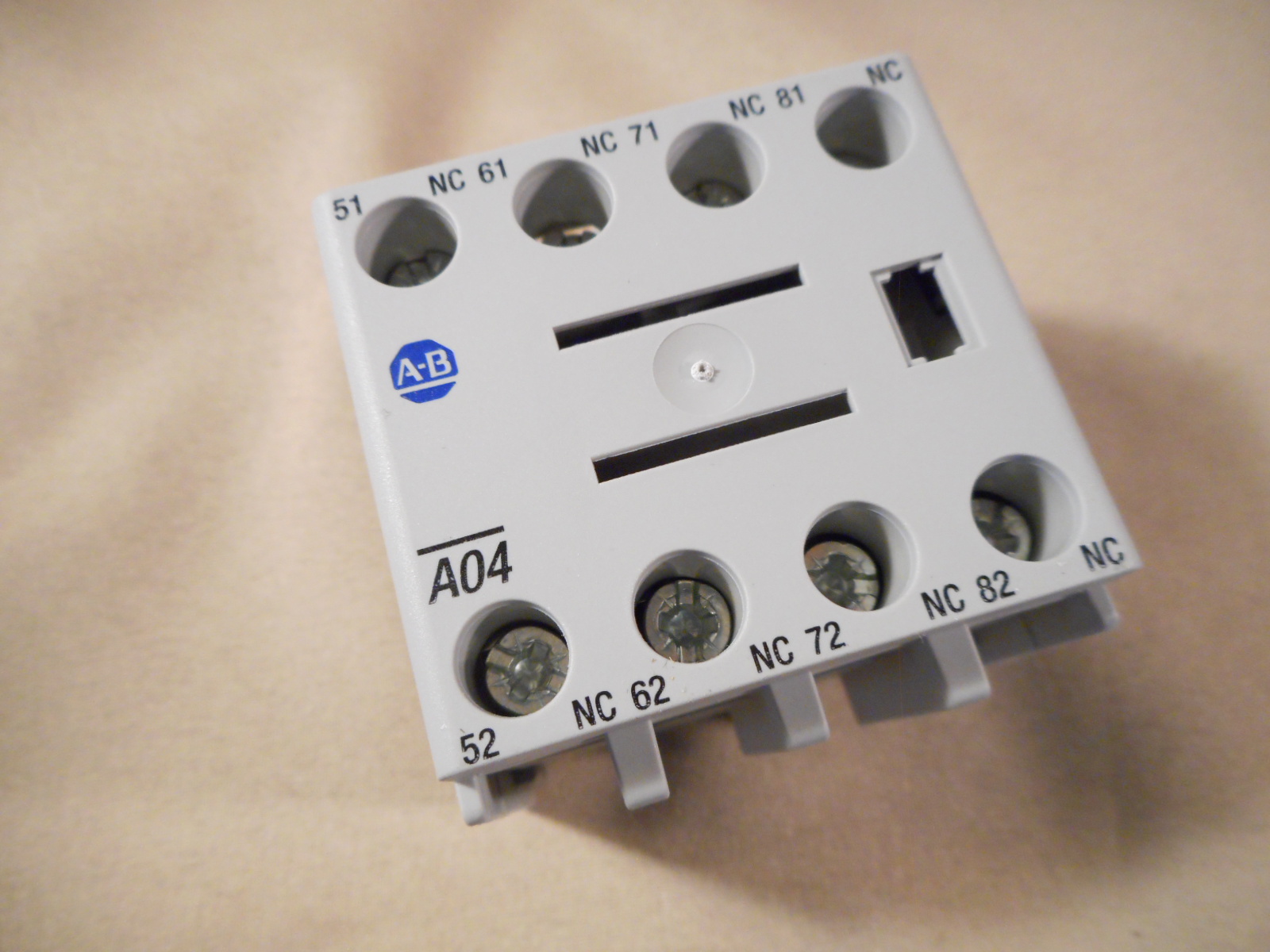 100-FA04 - Product Details