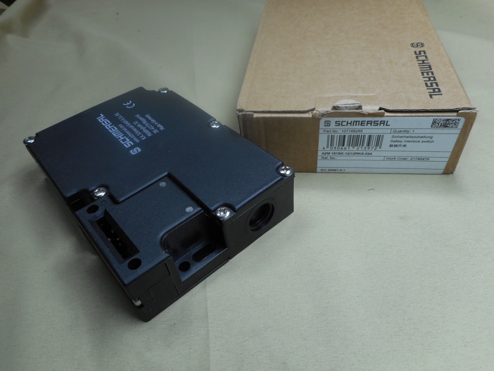 AZM161SK-12-12RKA-024 - Product Details